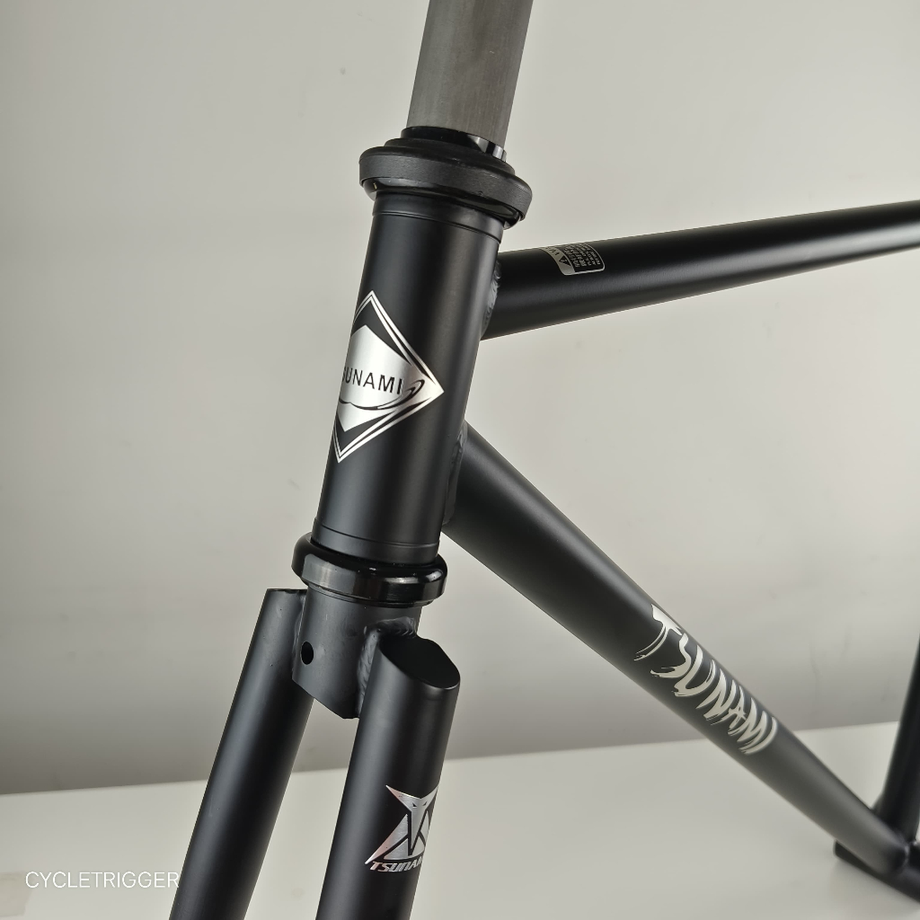 Jual FRAME + FORK TSUNAMI SNM 4130 BLACK CHROMOLY | Shopee Indonesia