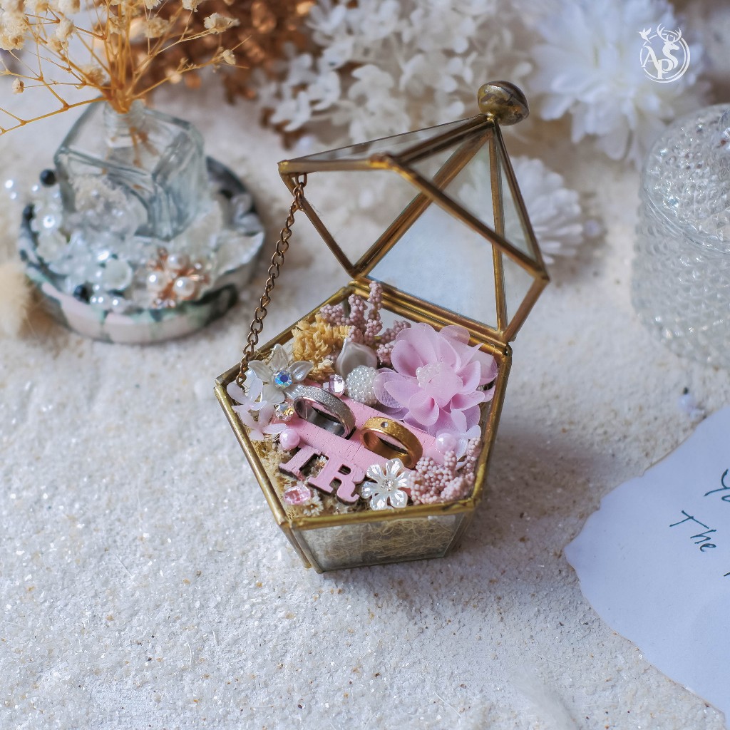 Jual Ring Box Lamaran Soft Aesthetic Penta Dome MI | Shopee Indonesia