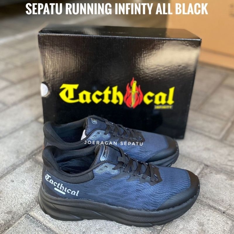Jual Sepatu Running INFINTY TACTICAL All Black Sepatu Running Pria ...
