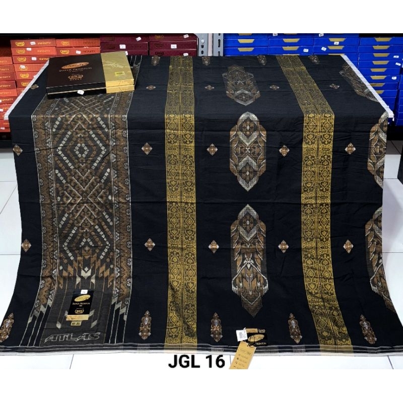 Jual SARUNG ATLAS SUPER PREMIUM GOLD TYPE S, 980 TYPE TERTINGGI | Shopee Indonesia