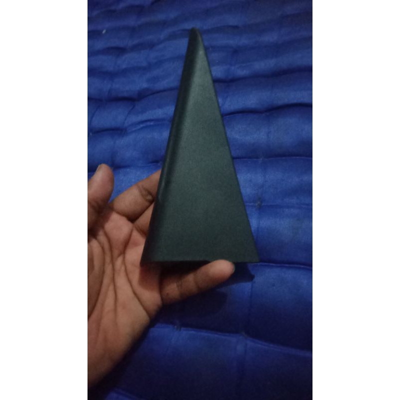 Jual segitiga pintu kanan belakang jazz ge8 ory copotan | Shopee Indonesia