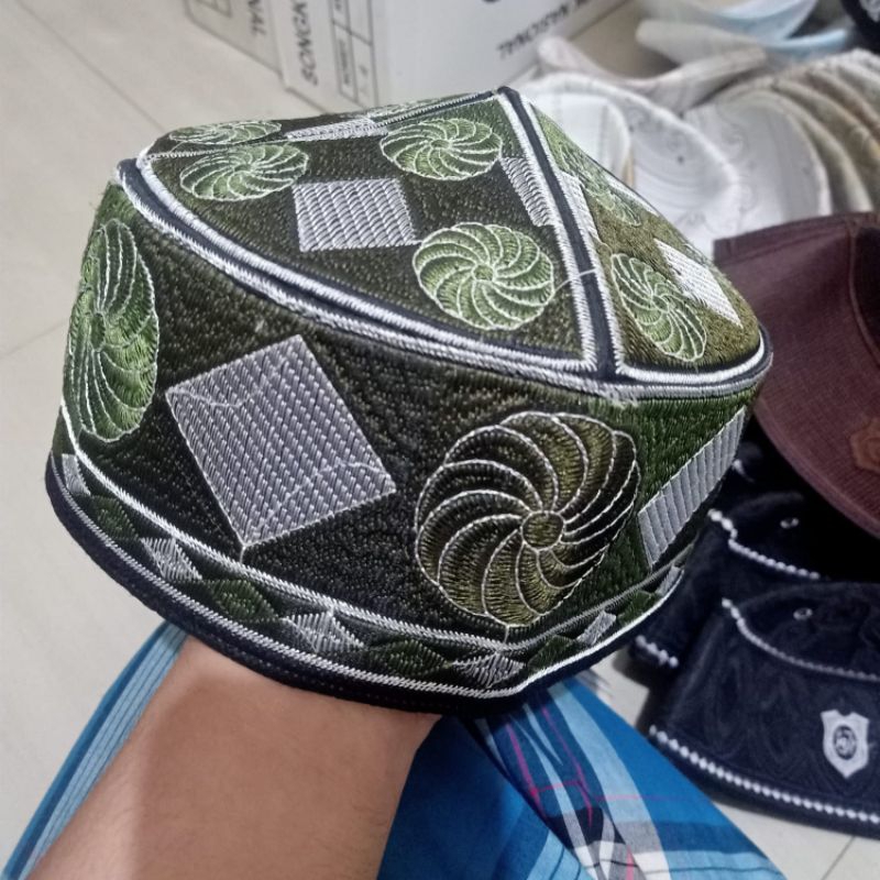 Jual Peci Bulat Pakistan 1 ( Peci Haji, Peci Pakistan, Peci Bordir ...