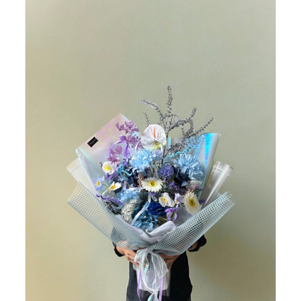 Jual Azure Dream - Buket Bunga Artificial Wisuda / Buket Hologram ...
