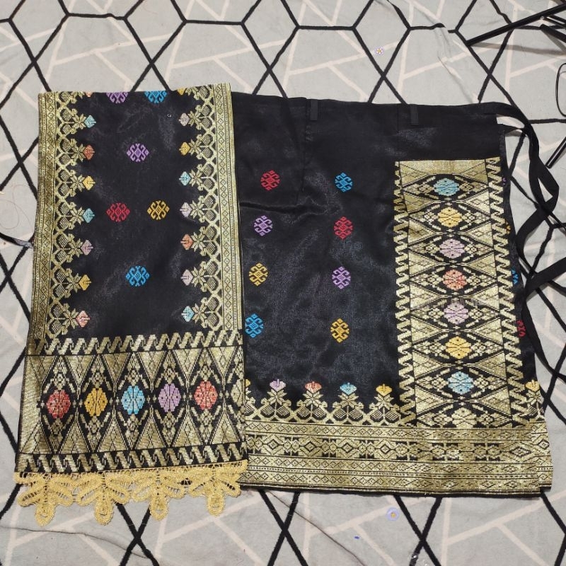 Jual Songket silungkang songket Padang , selendang gadang warna hitam ...
