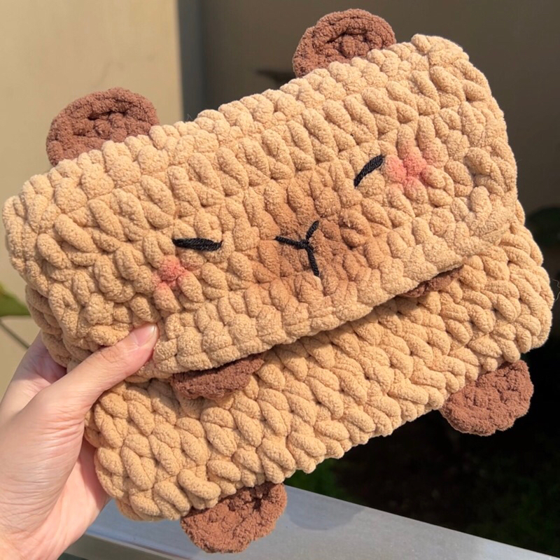 Jual Rajutan Pouch Capybara/ crochet capybara | Shopee Indonesia
