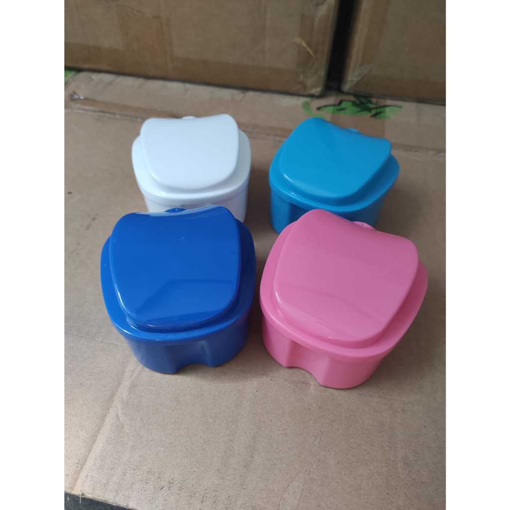 Jual Kotak Gigi Palsu Tempat Denture Bath Box Retainer Mouthguard ...