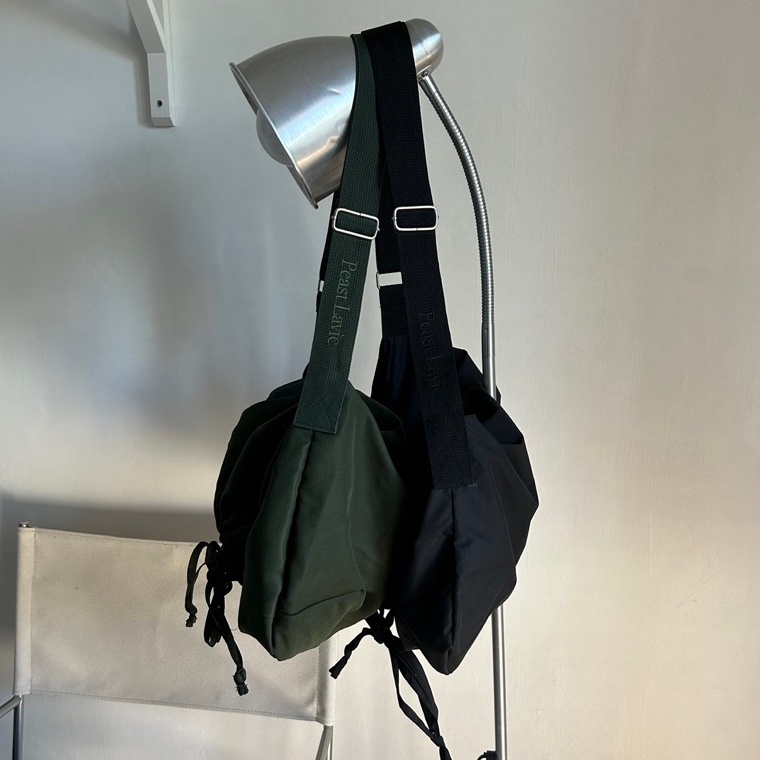 Jual Peast Lavie Mako Drawstring Shoulder Bag Tas Bahu Serut Uniqlo U ...