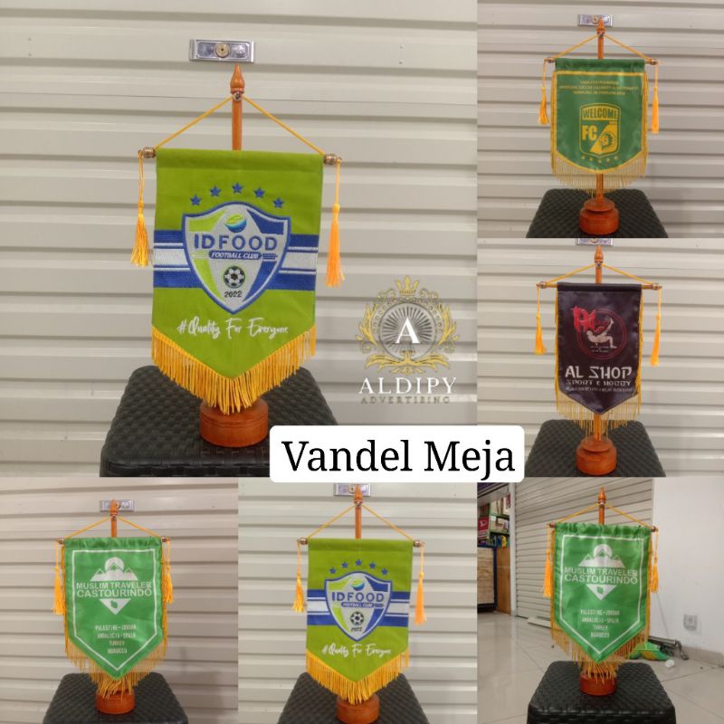 Jual Bendera vandel kecil logo costum + Tiang kayu meja | Shopee Indonesia