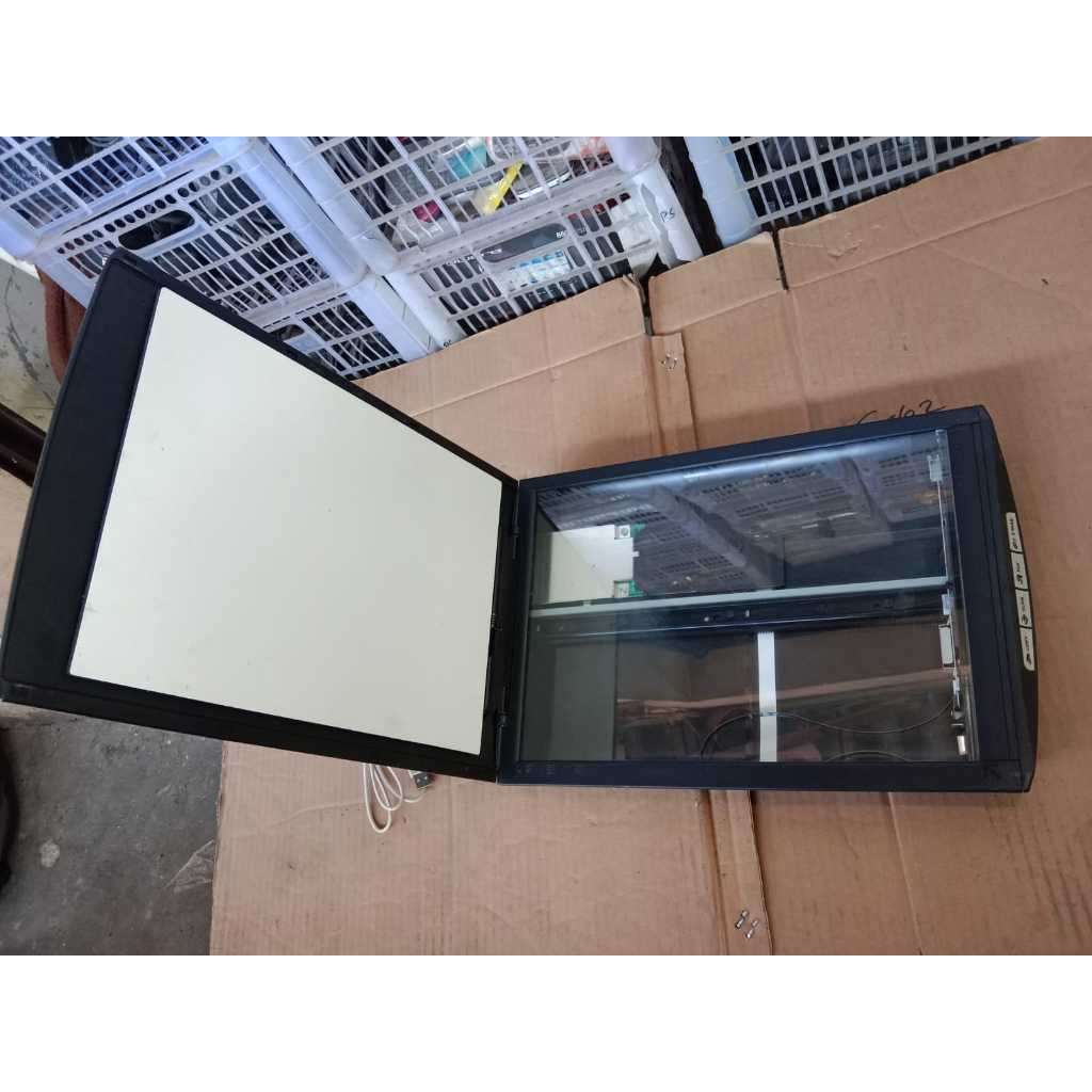 Jual BEKAS NORMAL Scan Scanner Canon CanoScan LiDE 100 Usb Dokumen Foto ...