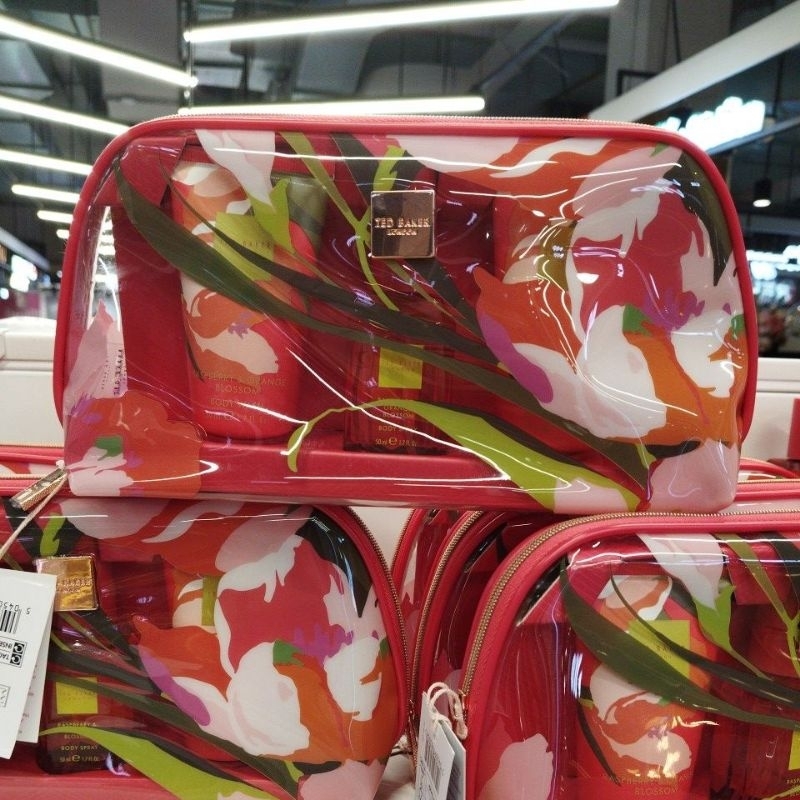 Jual TED BAKER LONDON LITTLE GIFT SET 3IN 1 TRAVEL PACK | Shopee Indonesia