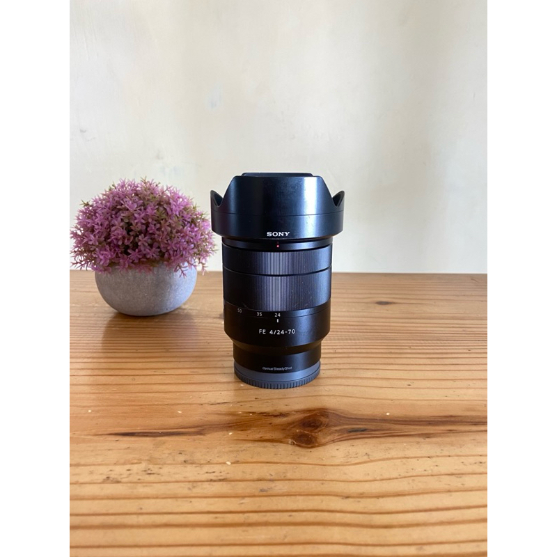 Jual Lensa Sony Zeiss FE 24-70mm F4 No Box Mulus | Shopee Indonesia