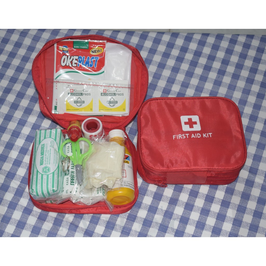 Jual TAS P3K MINI TAS TRAVEL P3K TAS DOMPET P3K dengan ISI P3K / P3K ...