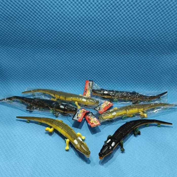Jual Mainan Figure Buaya Crocodile Berjalan dan Bersuara | Shopee Indonesia