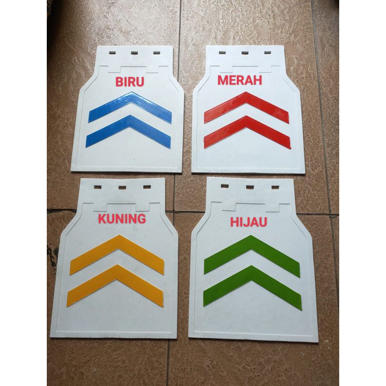 Jual KODE V87Z KARPET LUMPUR RODA SERSAN PUTIH LIST MERAH KUNING HIJAU ...