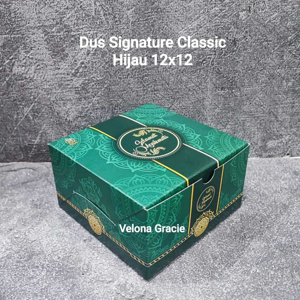 Jual Dus Snack 12x12 Signature Classic Hijau isi 50 pcs Motif Box Kue ...