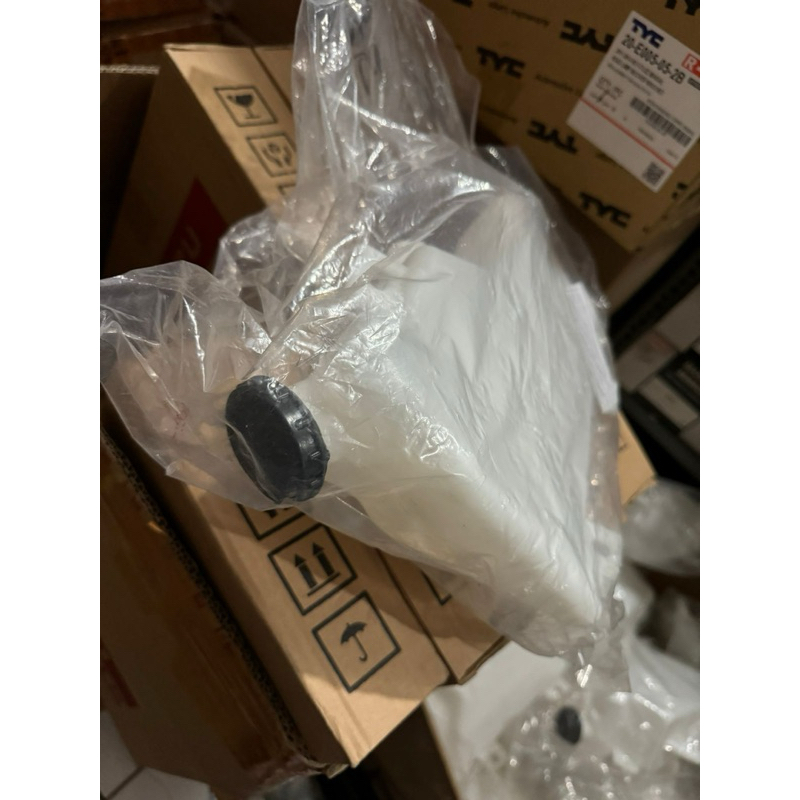 Jual Tabung Air Radiator Isuzu ELF NMR71 | Shopee Indonesia