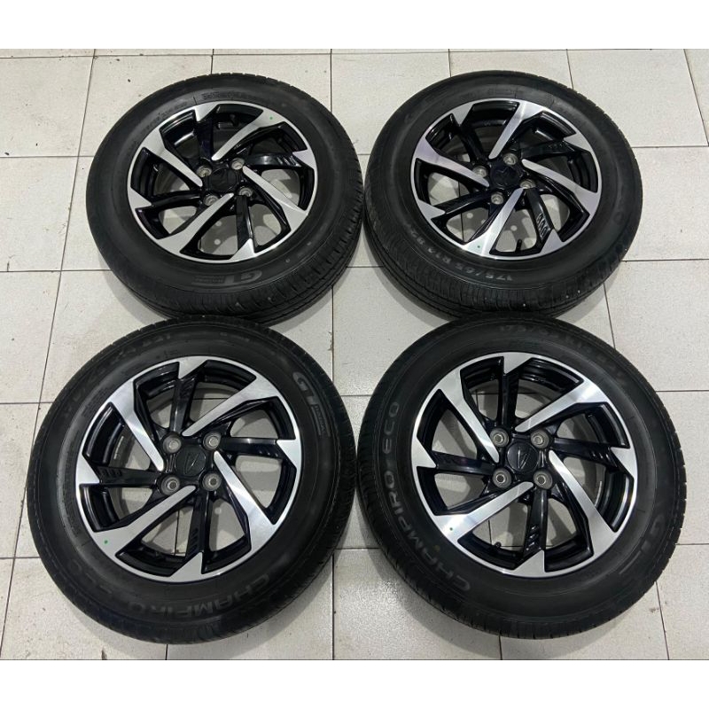 Jual Velg Seken Oem Copotan New Sigra R14 Pcd 4x100 Black Polish Ban Gt Radial 175 65 R14 Like ...