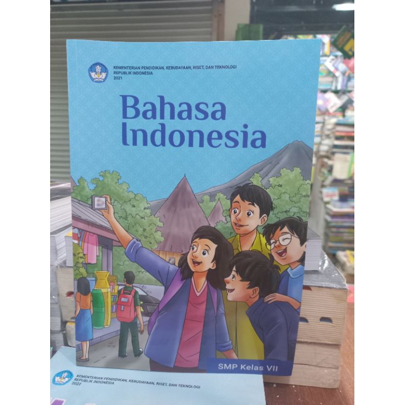 Jual Buku Paket Bahasa Indonesia kelas 7 Kurikulum Merdeka - Kementrian Pendidikan Republik ...