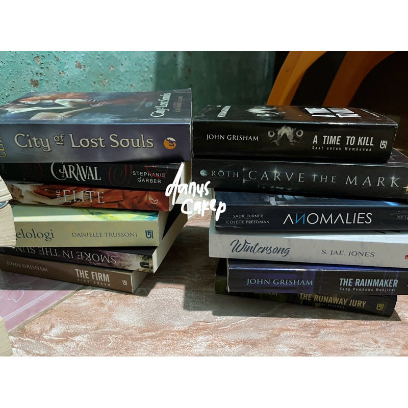 Jual NOVEL PRELOVED ORIGINAL!! caraval, the elite, angelologi, smoke in ...