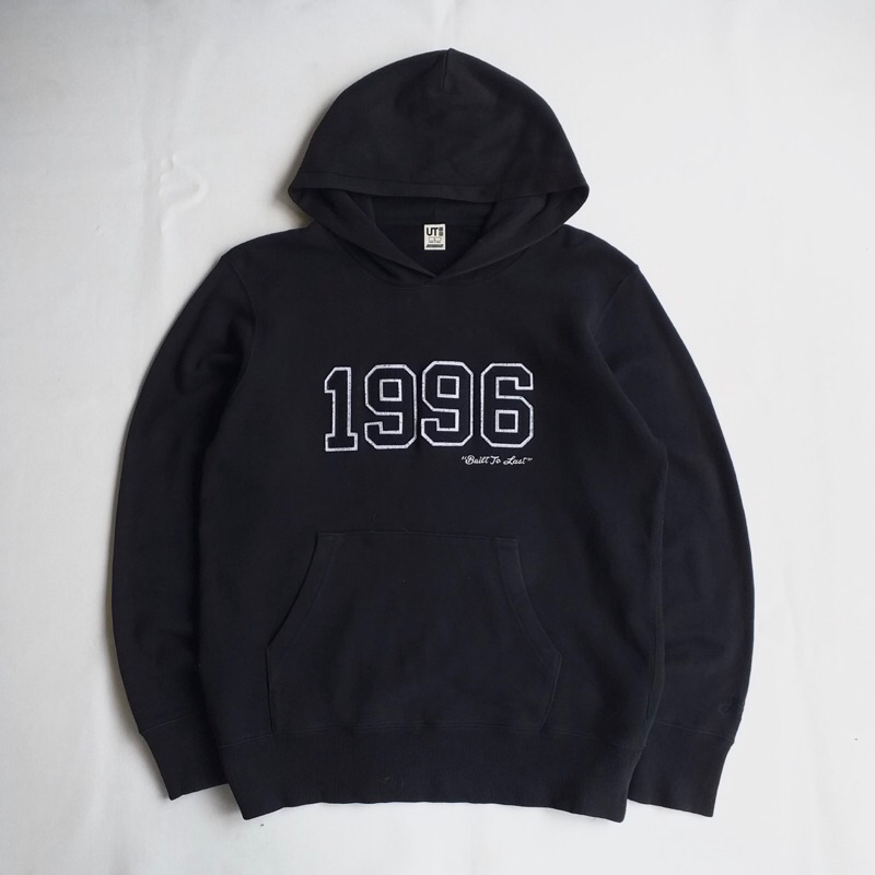 Jual Hoodie Uniqlo x Brooklyn Machine (L) | Shopee Indonesia