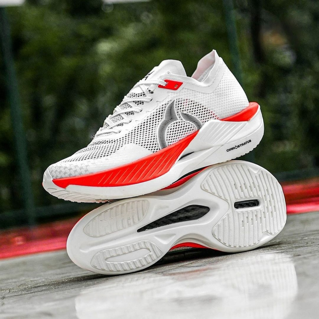 Jual Promo Sepatu Running Ortuseight Sepatu Running Solar Off White ...