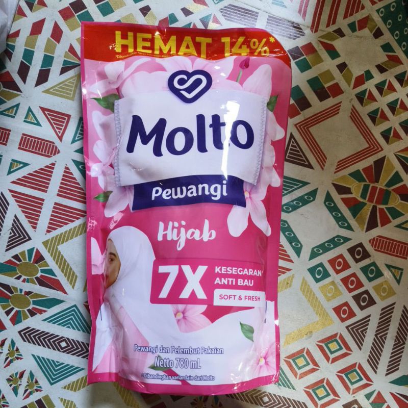 Jual Molto pewangi hijab 780ml | Shopee Indonesia