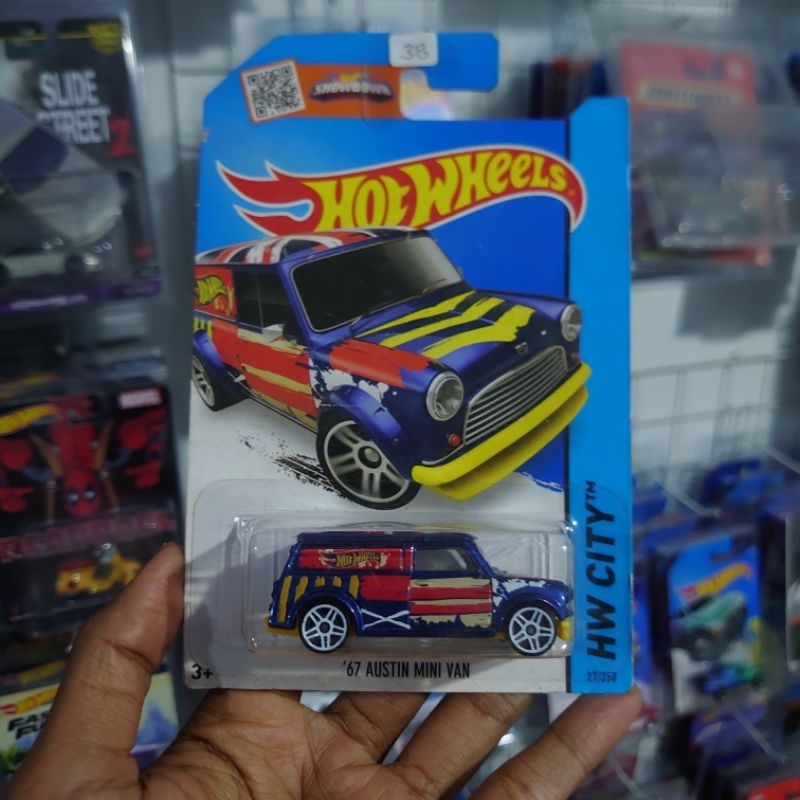 Jual Hot Wheels 67 Austin Mini Van HW City | Shopee Indonesia