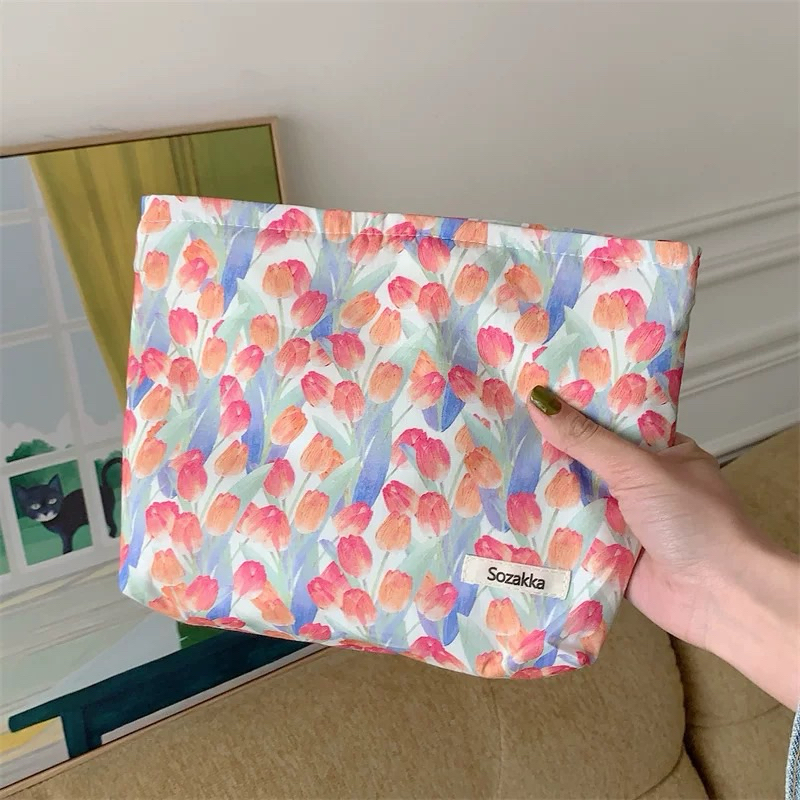 Jual tulip korean pouch / tas make up skincare / travel organizer bag ...