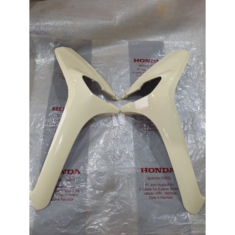 Jual cover R L FRONT SAYAP KANAN KIRI STYLO CREM ORIGINAL | Shopee ...