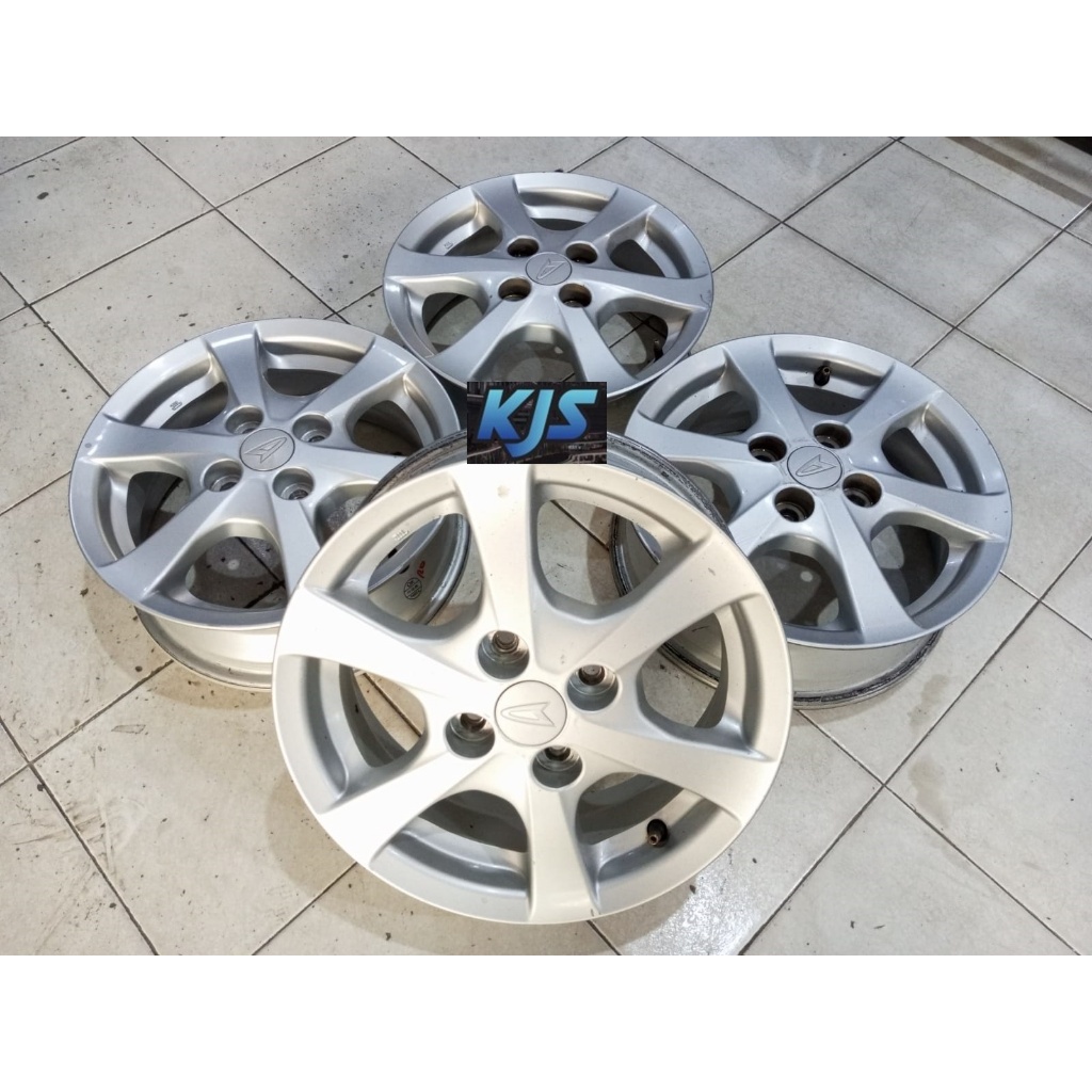 Jual Velg Mobil Copotan Bekas R14 Ori Ayla Pcd 4x100 Ring 14 Warna Silver Bisa Buat Agya Pelek ...
