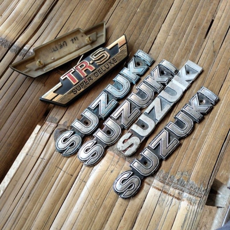 Jual emblem suzuki Trs gp a100 ori new dan 2nd | Shopee Indonesia