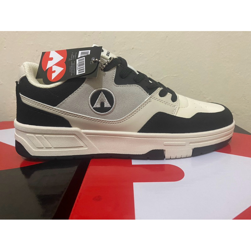 Jual Sepatu Pria Sneakers Airwalk Cast Beige/Black/Beige Hitam | Shopee ...