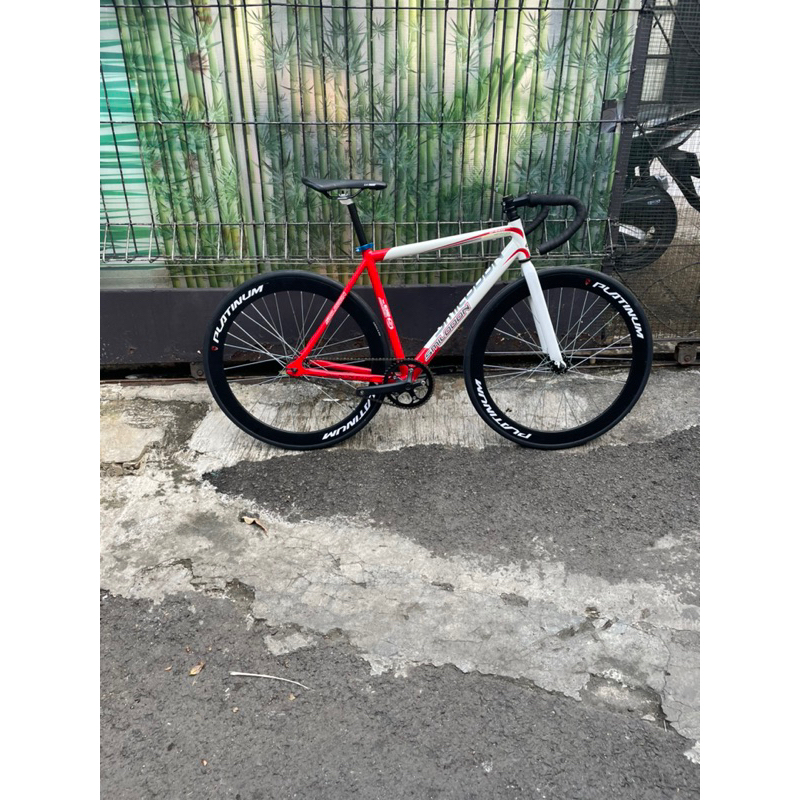 Jual New fullbike sepeda fixie smilodon Edisi merah putih alloy size M ...