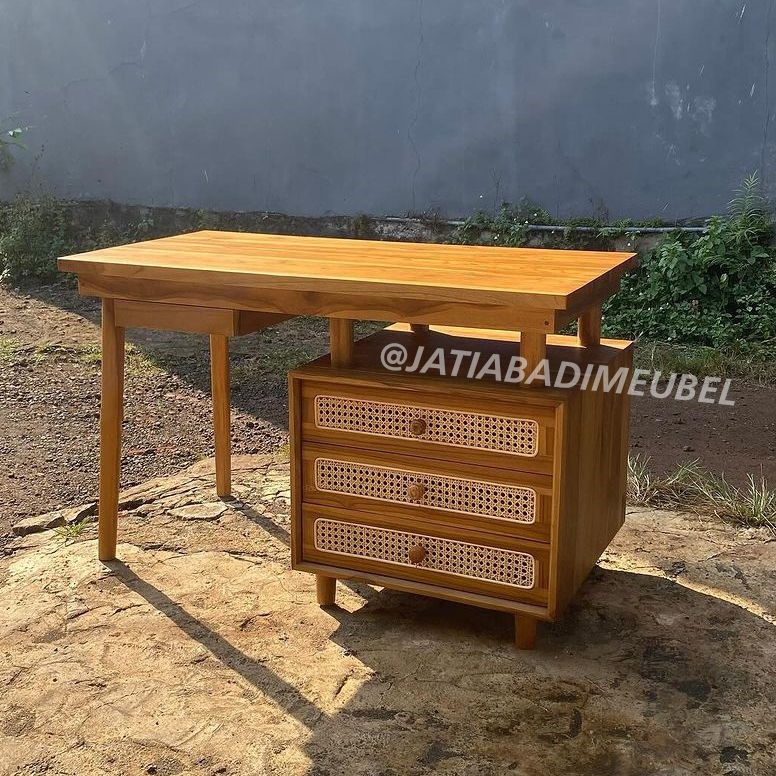Jual Meja Belajar Tulis, Meja Kantor, Meja Kerja Komputer Laci ...