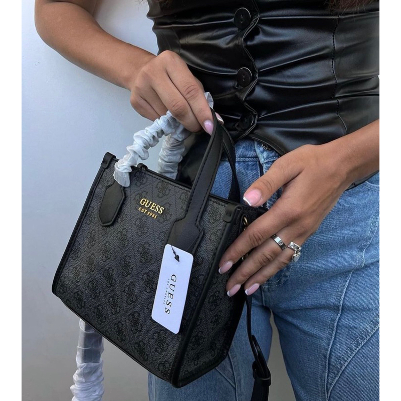Jual Guess Silvana Crossbody | Shopee Indonesia