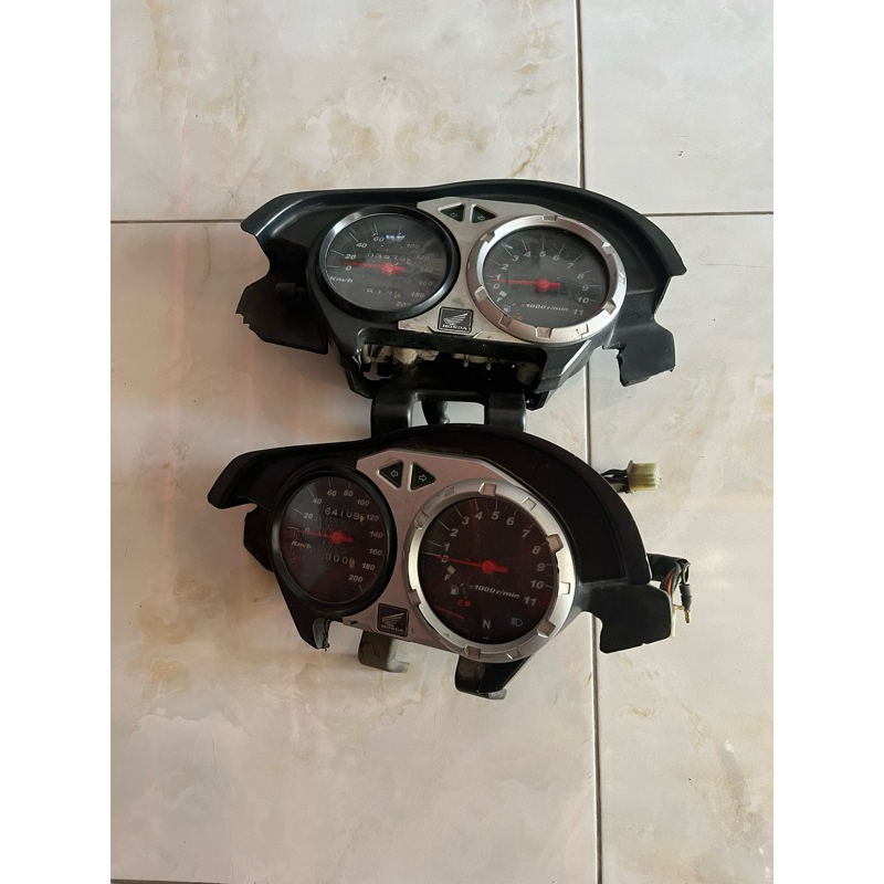 Jual SPIDOMETER PC ORIGINAL COPOTAN MOTOR | Shopee Indonesia