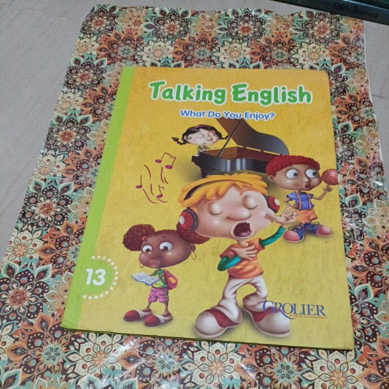 Jual Buku import Talking English 13 - What Do you Enjoy? | Shopee Indonesia
