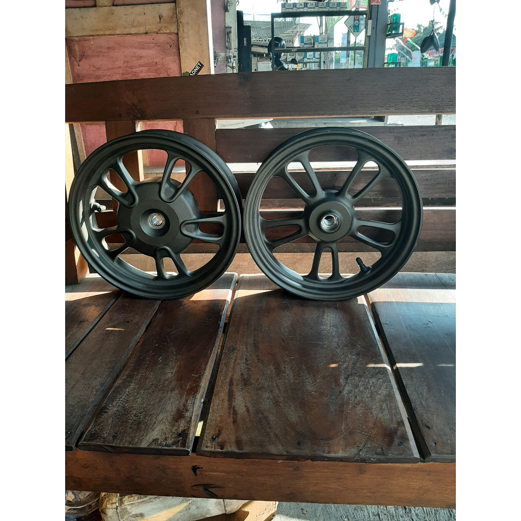 Jual Velg Ori Scoopy Ring 12 Warna Coklat Velg Set Scoopy Donat Murah ...