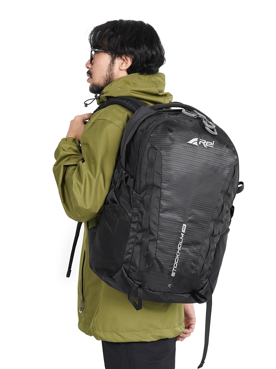 Jual Tas Ransel REI Stockholm 30 Liter + Rain Cover Terbaru Original ...