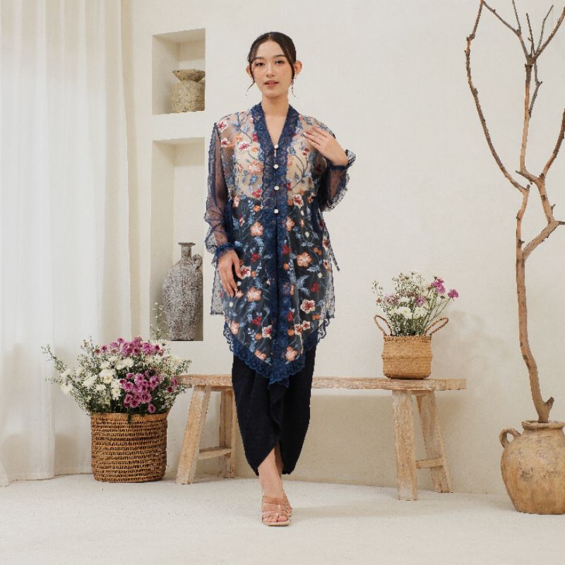 Jual Outer Tunik Bordir jelita By Khalisa Batik - Navy (Kebaya ...