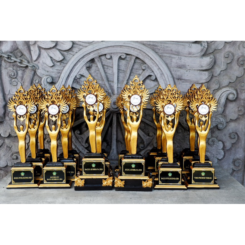 Jual Piala Fashion show /Jegeg bagus/Putri indonesia | Shopee Indonesia