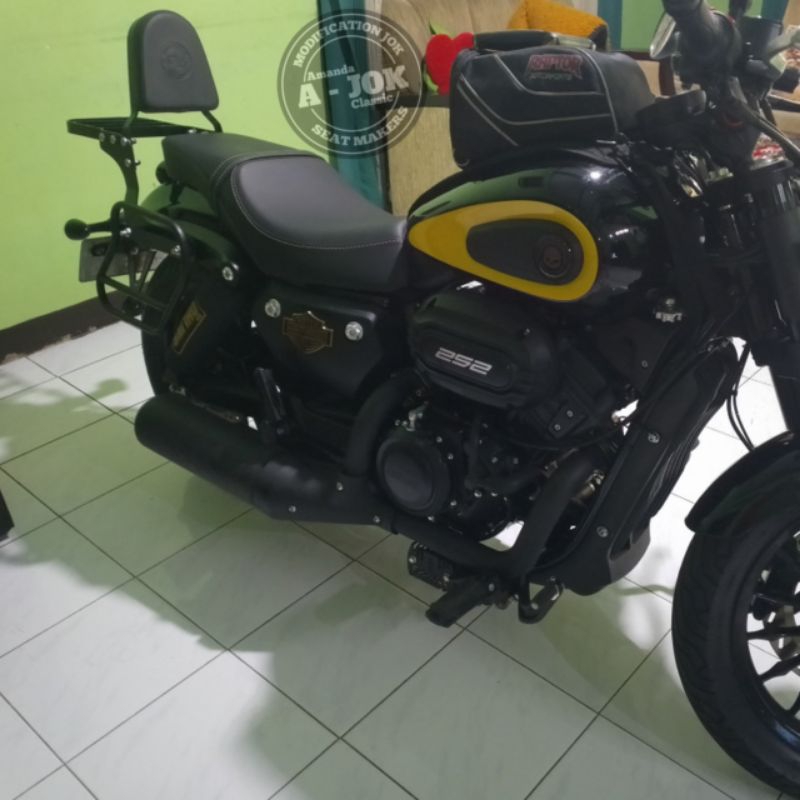 Jual SANDARAN JOK KEEWAY BENDA V252 ADA RACK BELAKANG | Shopee Indonesia