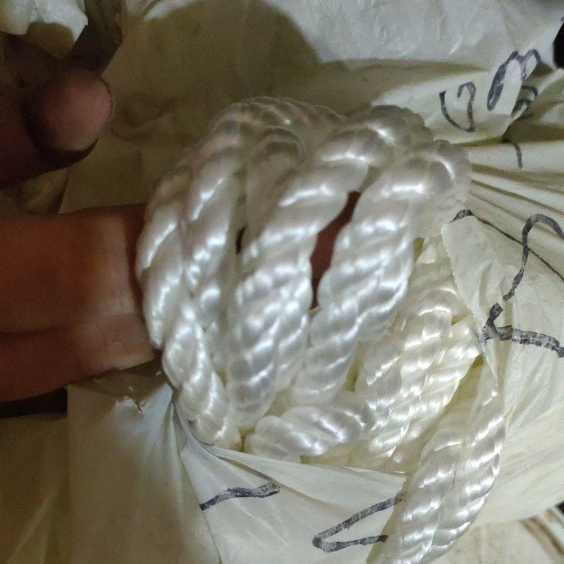 Jual TALI SUTRA UNTUK TALI BENDERA 8 MM HARGA PER METER | Shopee Indonesia