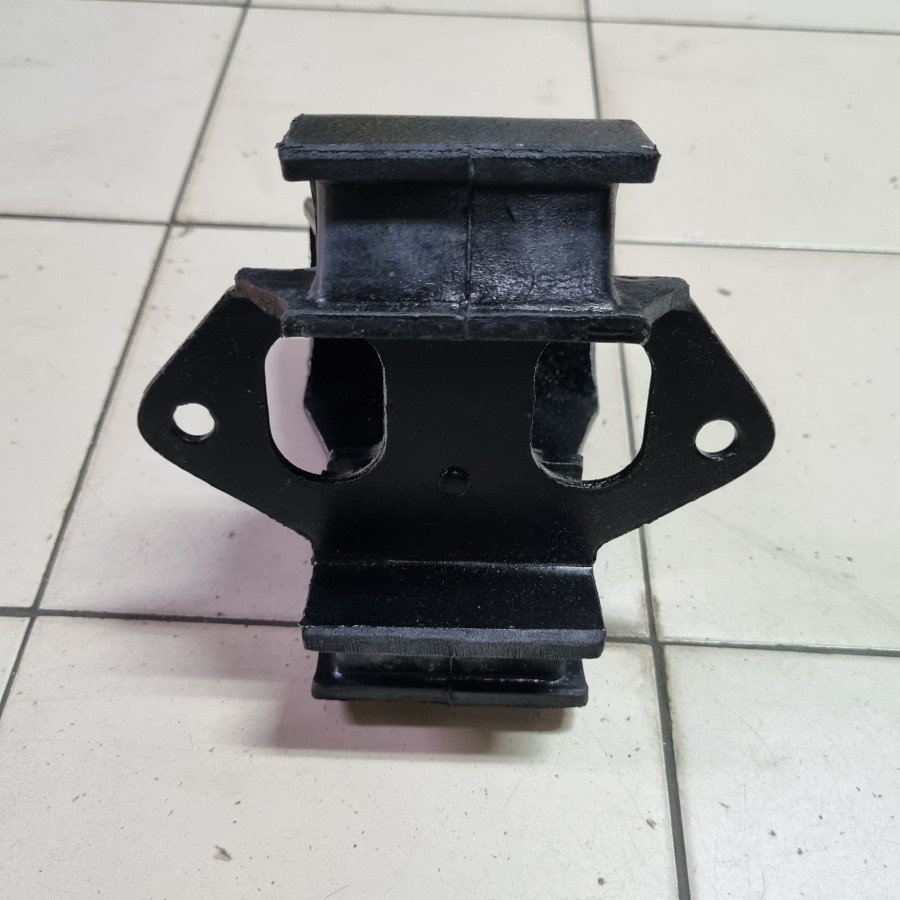 Jual Engine Monting Transmisi Mitsubishi L200 Strada K57 K77 4M40 ...