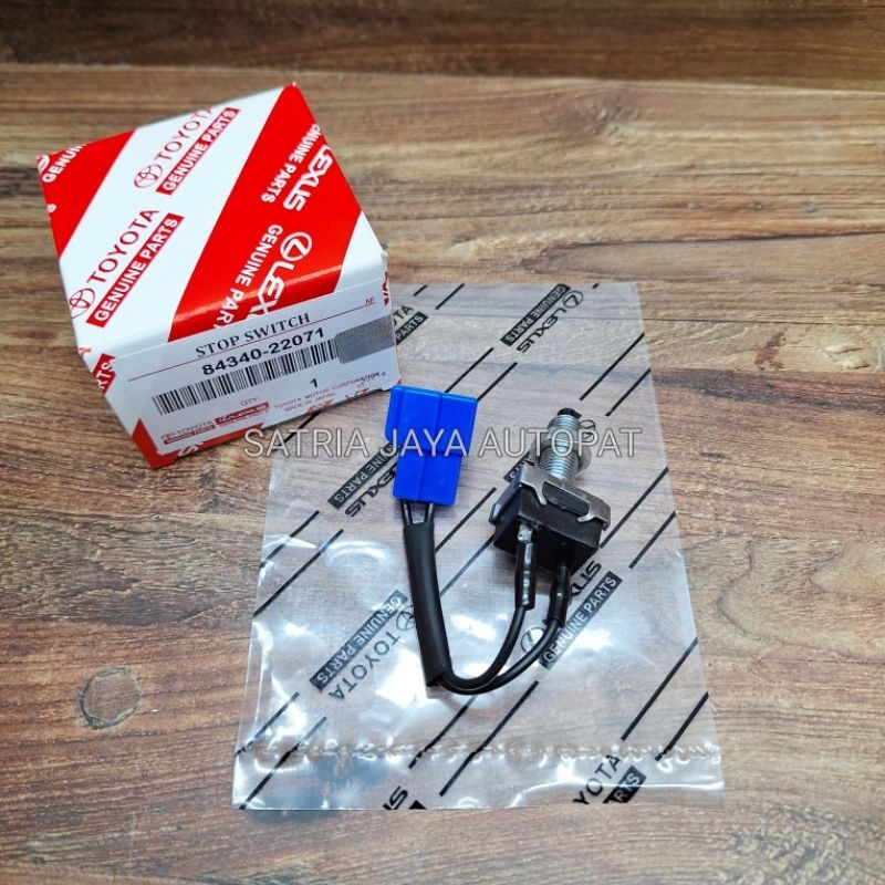 Jual SWITCH STOP SWITCH REM TOYOTA KIJANG SUPER OEM 84340-22071 | Shopee Indonesia