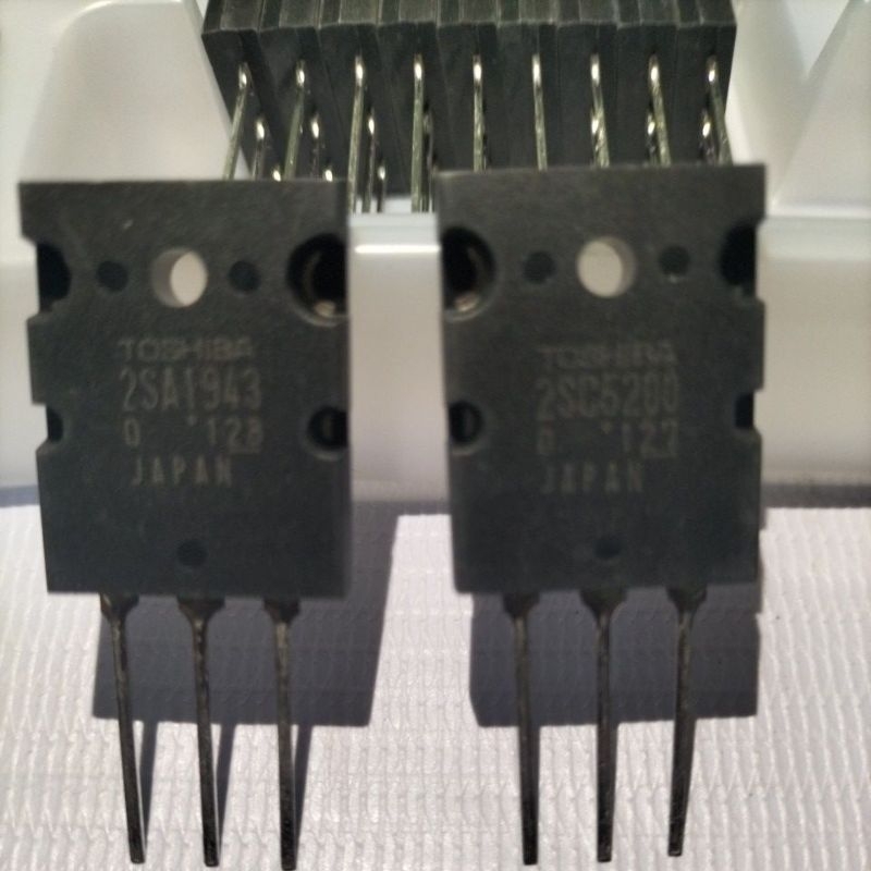 Jual TRANSISTOR POWER AMPLIFIER TRANSISTOR TOSHIBA 2SC5200 2SA1943 SUPER TR FINAL TOSHIBA 2SA ...