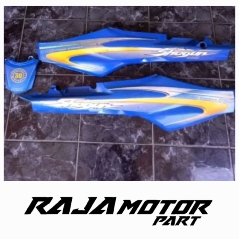 Jual COVER BODI SUZUKI SHOGUN R 110 WARNA BIRU PLUS STRIPING | Shopee ...