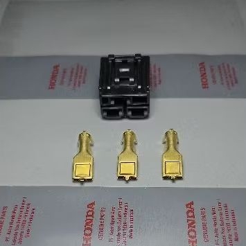 Jual SOKET SOCKET ECU ECM PIN 3 SOKET SPULL ACG HONDA VARIO 160 PCX 160 ...