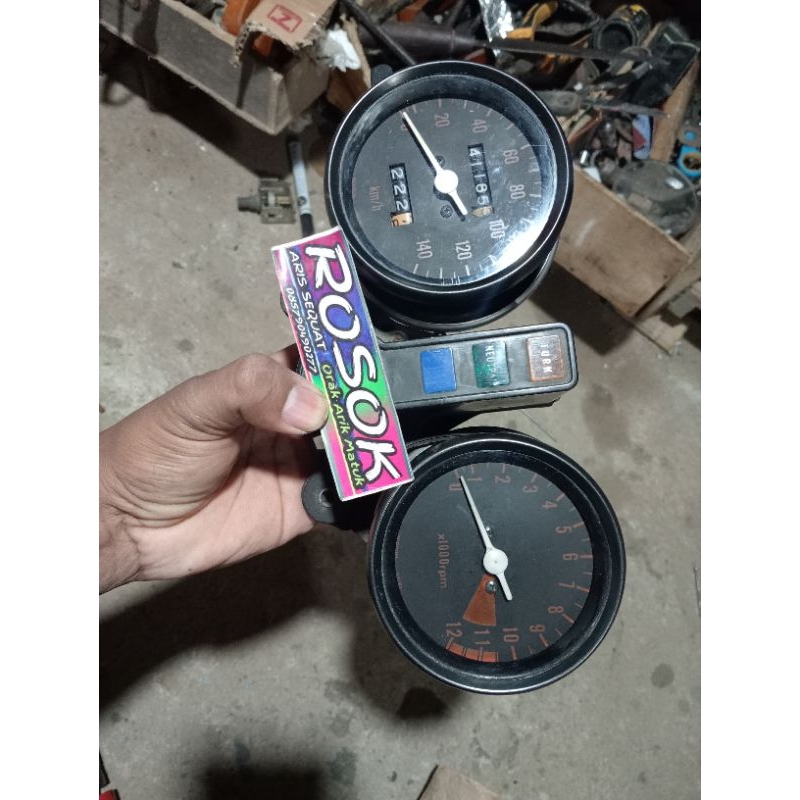 Jual SPIDO GL125 ORIGINAL LEPASAN MOTOR KONDISI UTUH | Shopee Indonesia