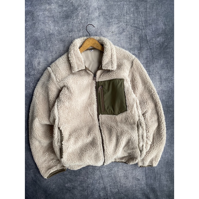 Jual Sherpa Jacket UNIQLO( M) | Shopee Indonesia